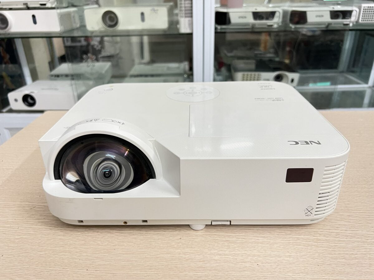 MÁY CHIẾU NEC M352WS - SỬA MÁY CHIẾU HẠNH PHÁT